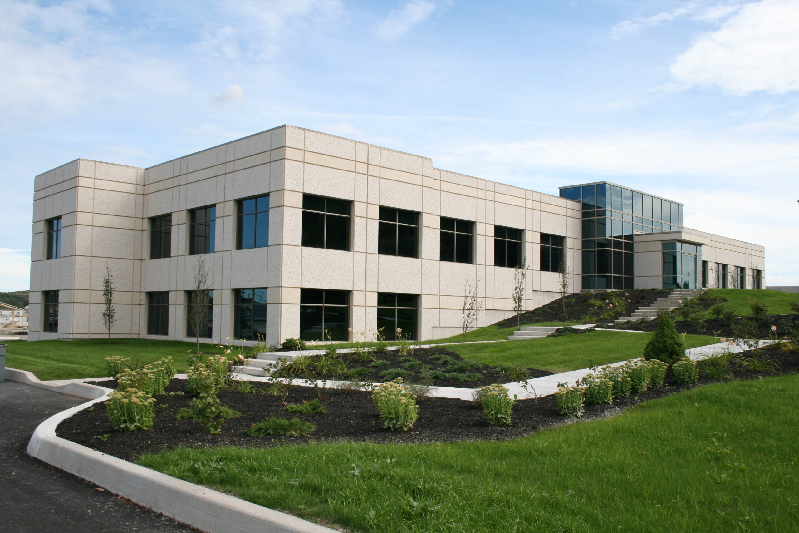 Total Precast Structures - Strescon